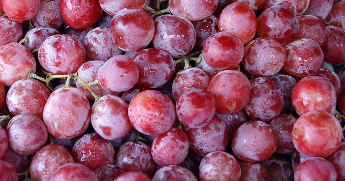Arnhemmer doet bizarre vondst in bakje rode druiven van supermarkt ...
