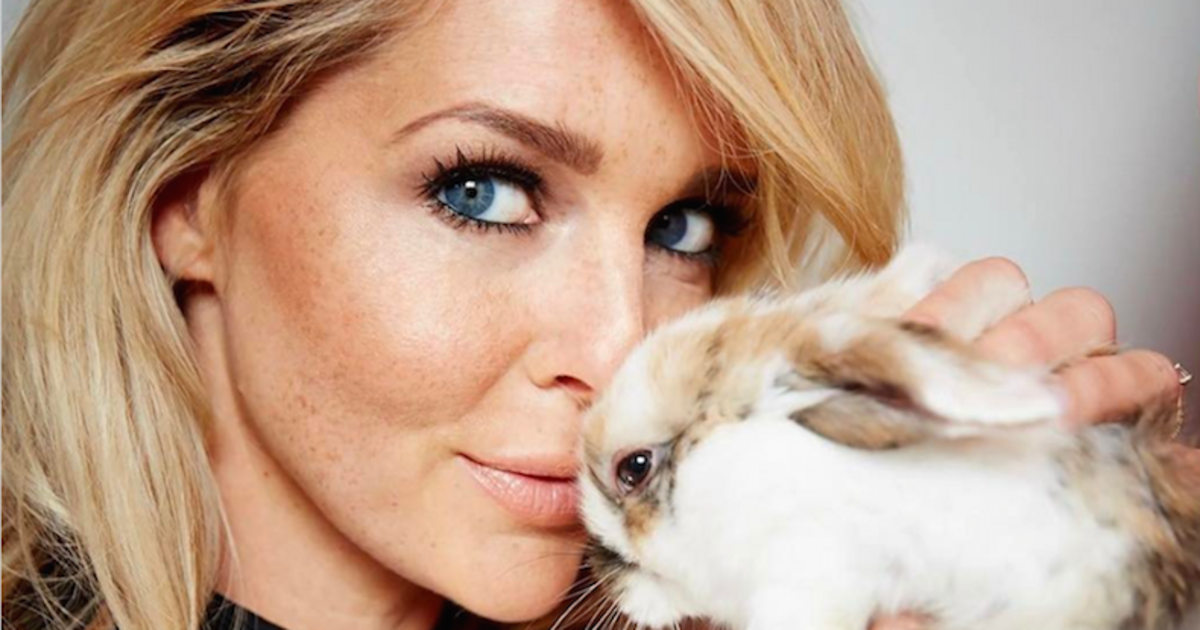 Chantal Janzen begaat hilarische blunder in hotelkamer | Libelle