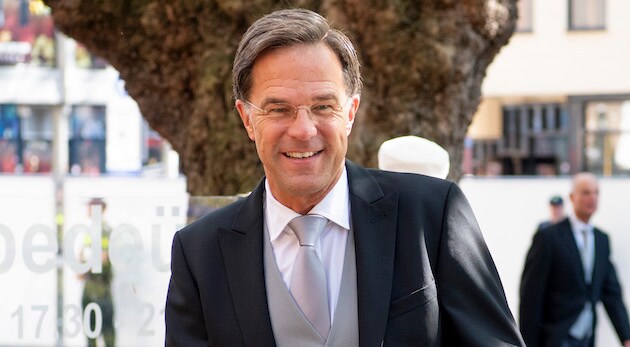 Premier Mark Rutte openhartig over zijn moeders overlijden en de liefde ...