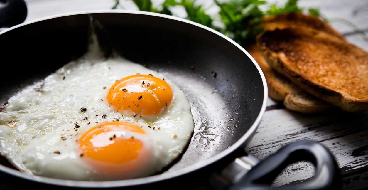 Gekookt ei of gebakken ei: hoe groot is het verschil in calorieën nou ...