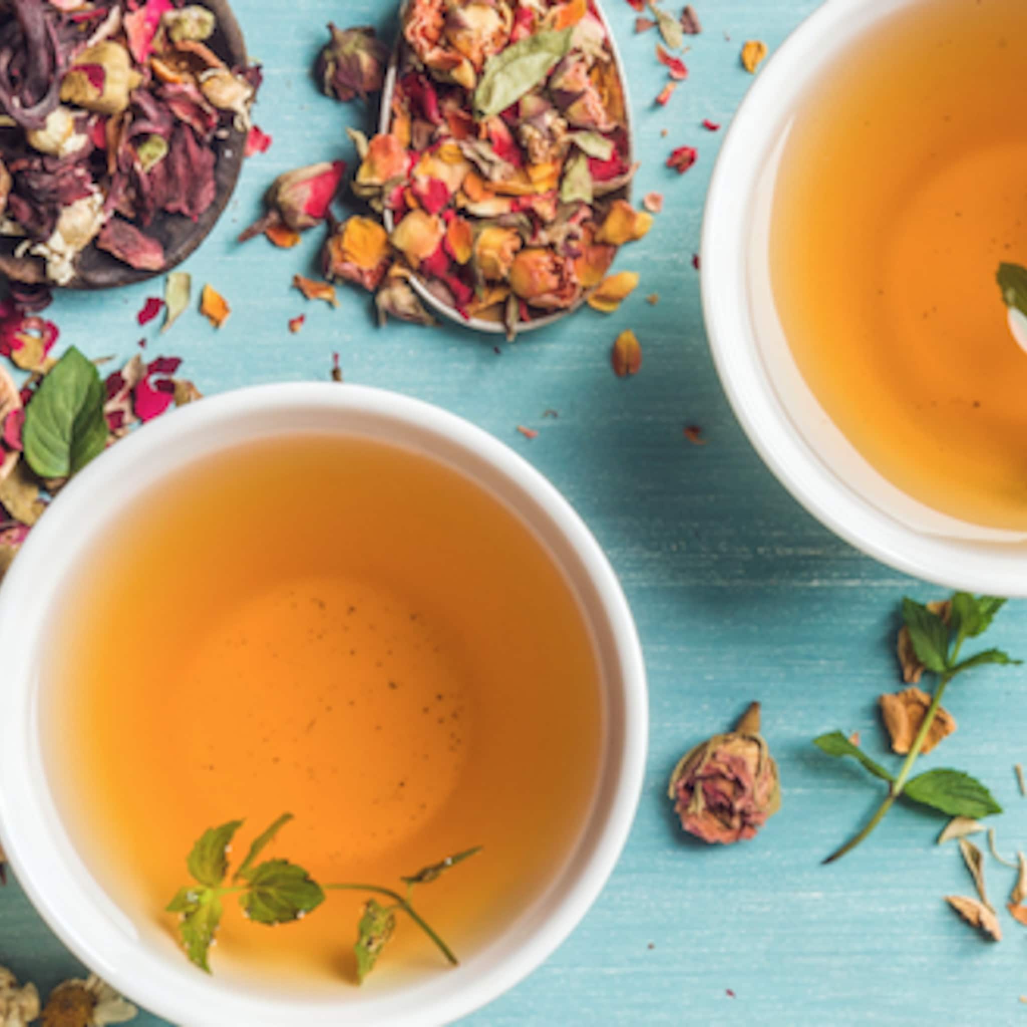 Libelle Legt Uit: in welke theesoorten zit géén cafeïne? - Libelle.nl