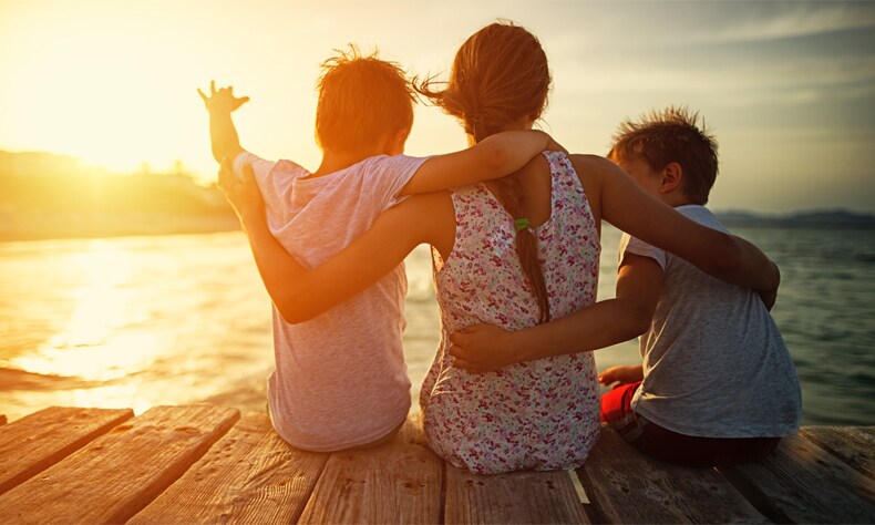 5 redenen waarom een broer of zus hebben heel goed is voor je ...