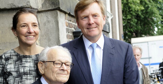 Familie Jules Schelvis ontroerd door eerbetoon in toespraak koning ...
