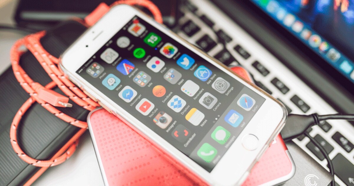 13 opbergplekken voor je telefoon die je heel makkelijk zelf kunt maken ...