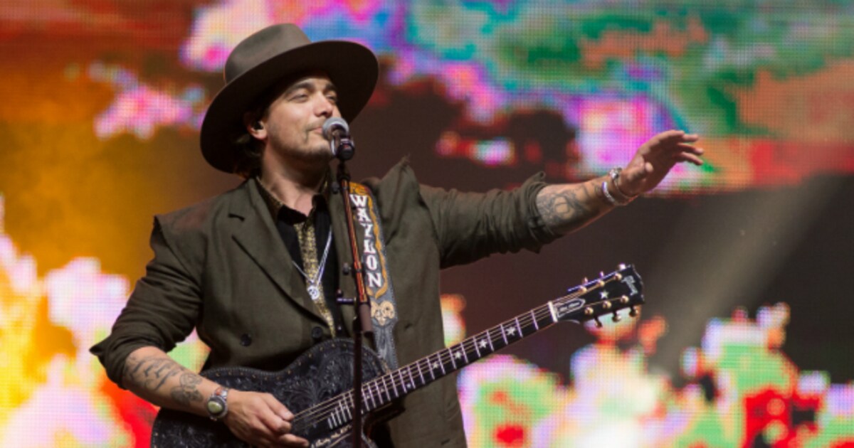 Er is iemand die ervoor zorgt dat het Waylon aan niets ontbreekt op het ...