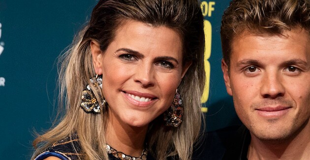 Sterren Scrollen: Kim Kötter deelt bijzondere bevallingsfoto en Frans ...