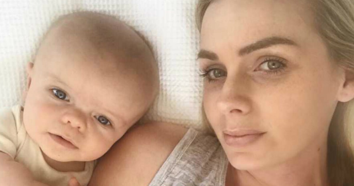 Moeder kapot van uitspraak verloskundige: "Wikkel hem in een doek, zo ...