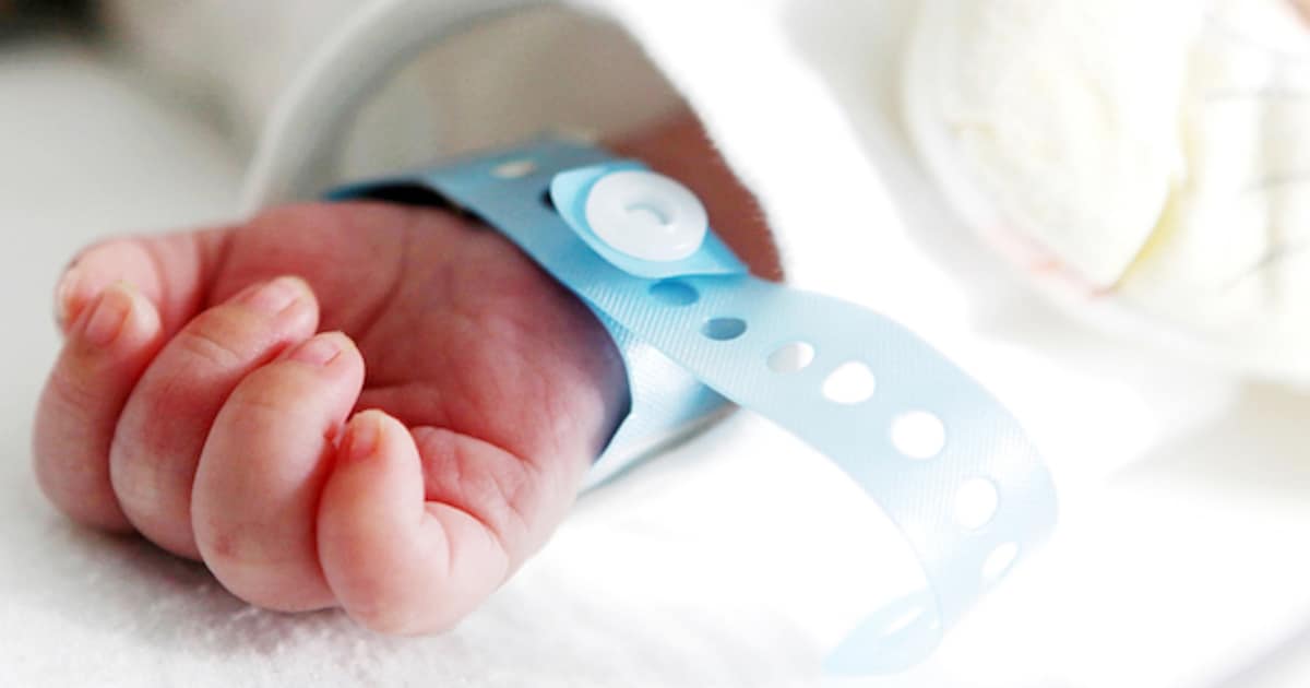 Bijzonder: baby wordt 4 jaar na de dood van zijn ouders geboren ...