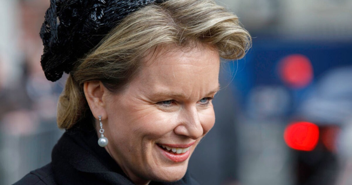 Koningin Mathilde van België openhartig over boek dat haar leven ...