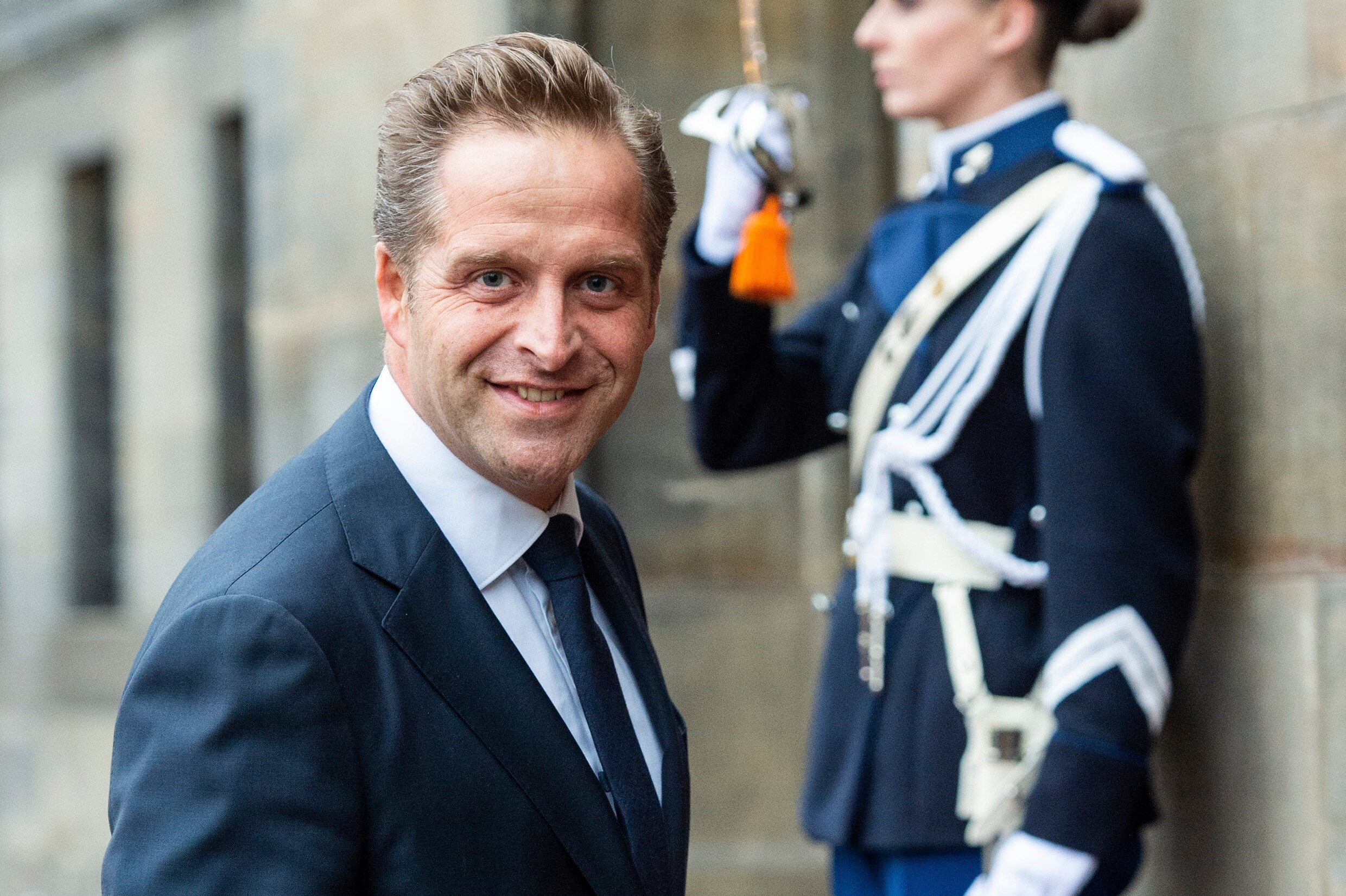 Kijkers ‘De slimste mens’ in een deuk om bizar antwoord op filmpje van ...