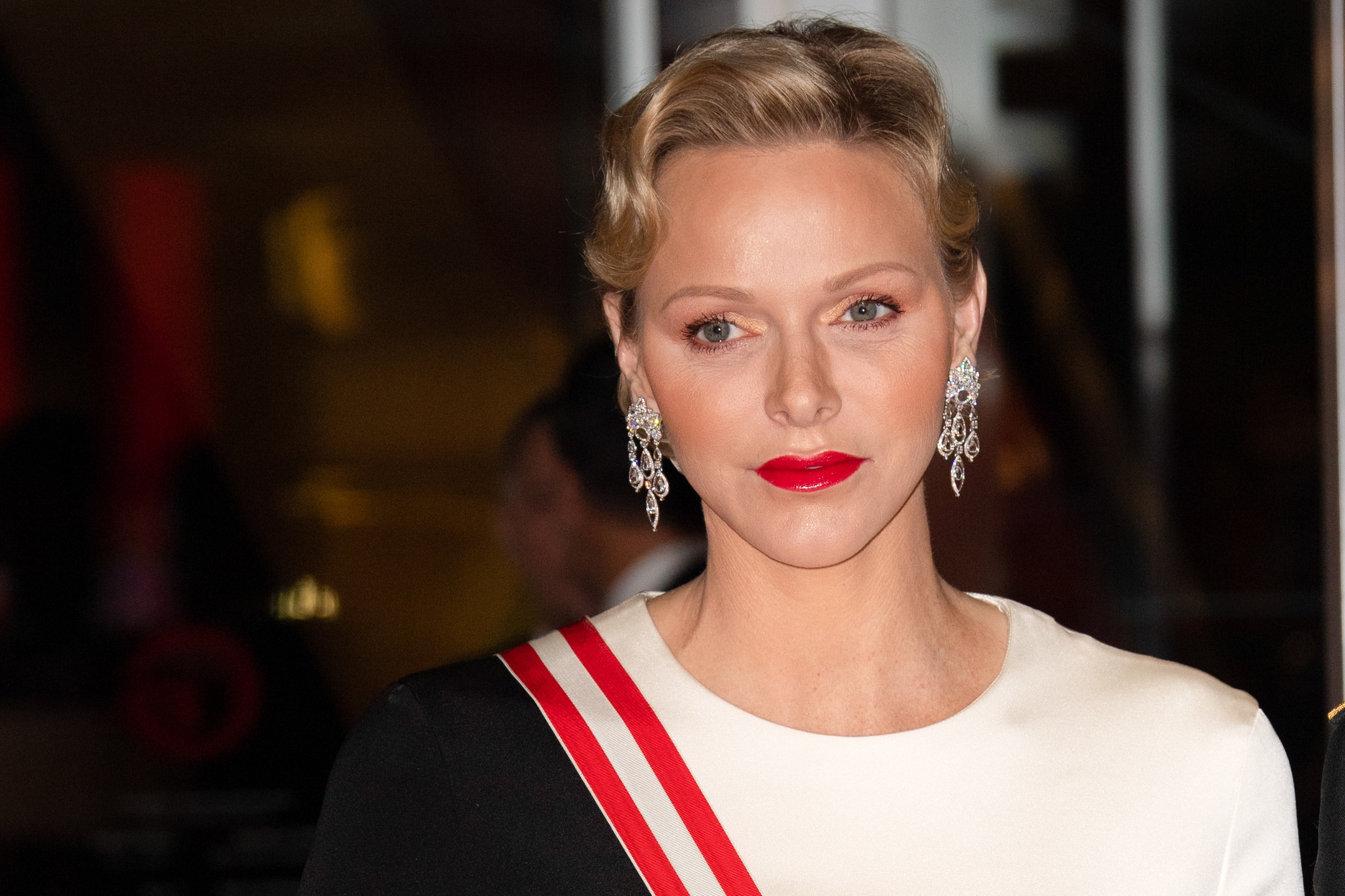 Prinses Charlene van Monaco gespot in privévliegtuig: waar gaat ze heen ...