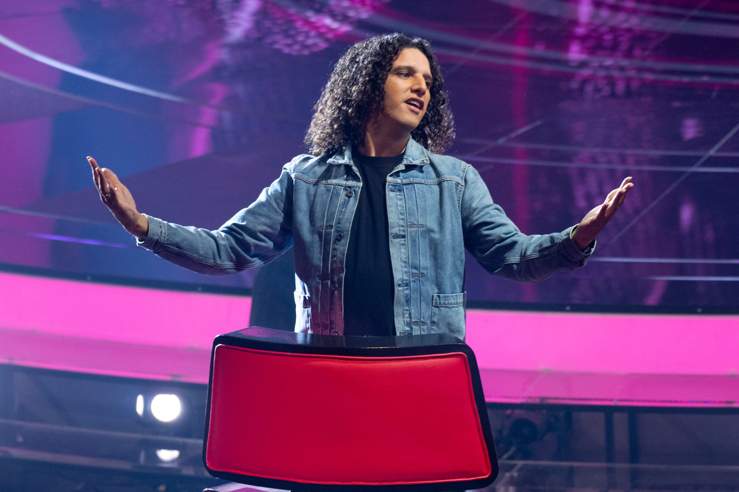 OM ontvangt nóg een aangifte tegen Ali B. in zedenzaak TVOH | Libelle