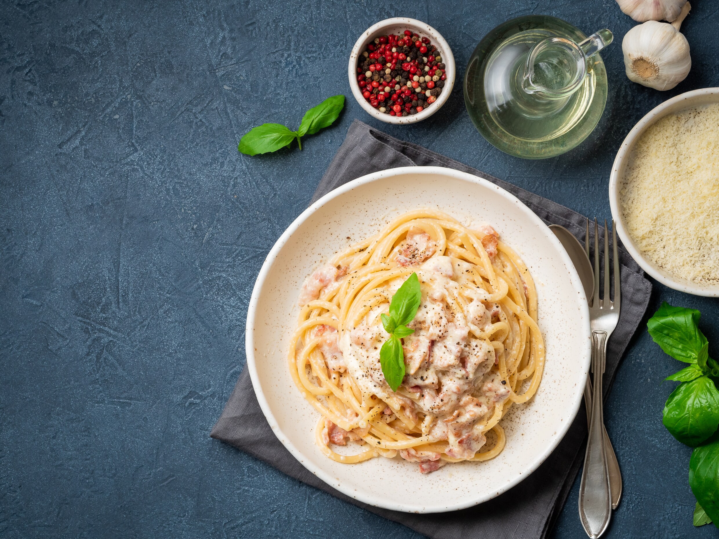 Dol op pizza Hawaii? Probeer deze makkelijke pasta Hawaii | Libelle