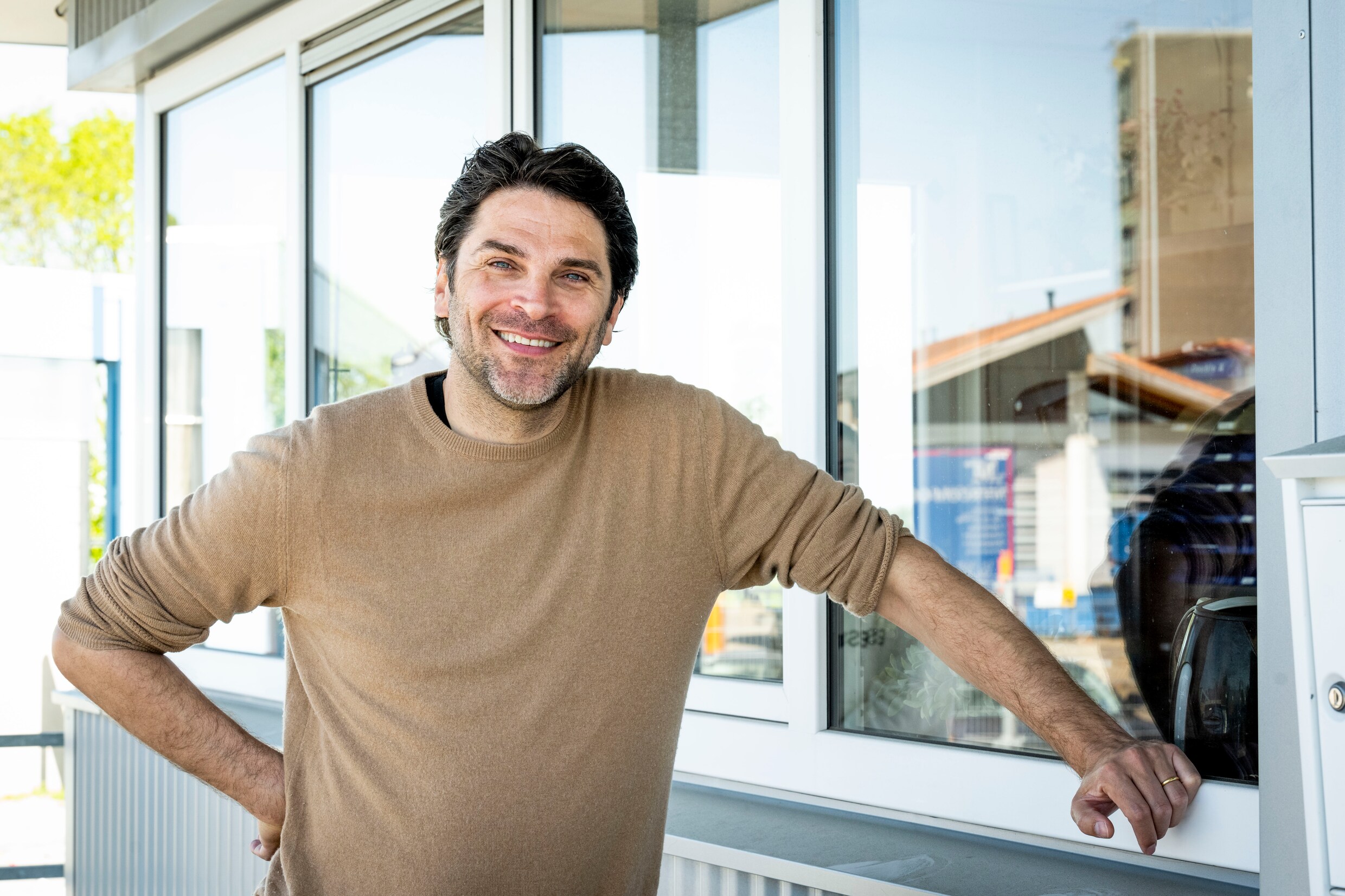 Sem van Dijk en Xander de Buisonjé brengen nieuwe versie van 'Hou me ...