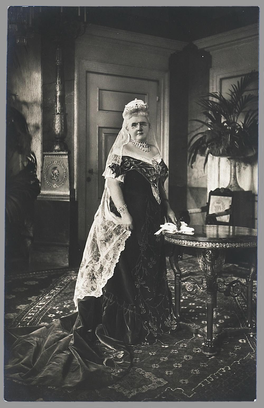 Koninklijke kiekjes: International Tiara Day - dit is Máxima’s ...