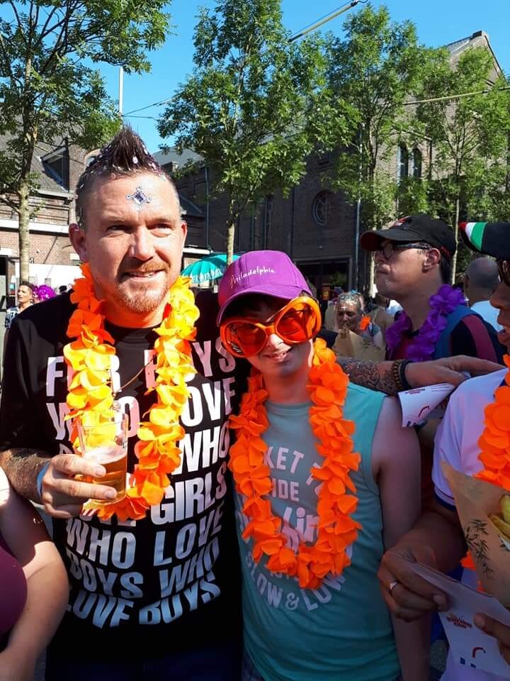 Anita's (64) zoon gaat naar Mini Milkshake Festival: "Omdat iedereen ...