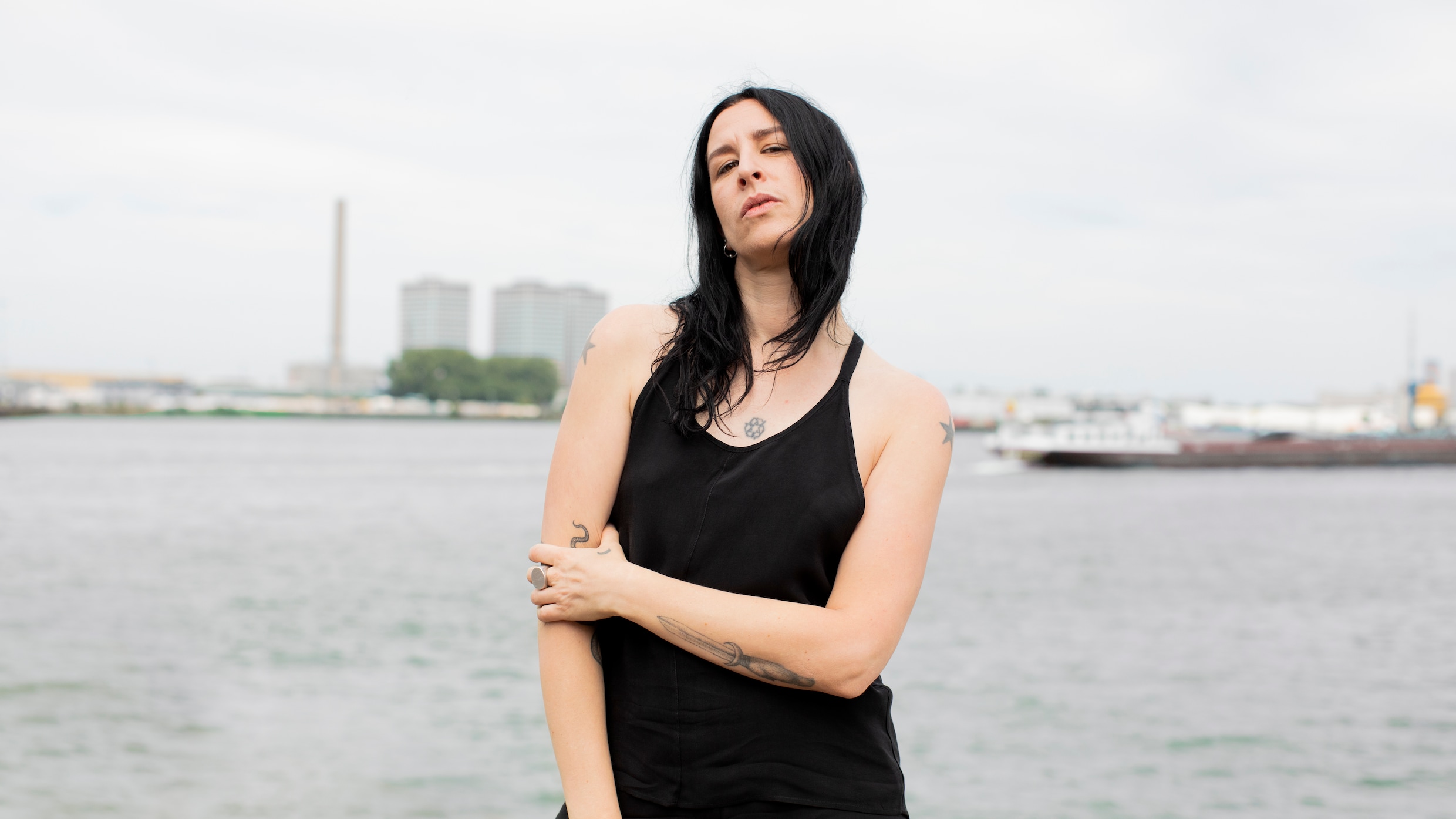 Raven: ‘Ik ontdekte bij de gynaecoloog dat ik hermafrodiet ben’ | Libelle