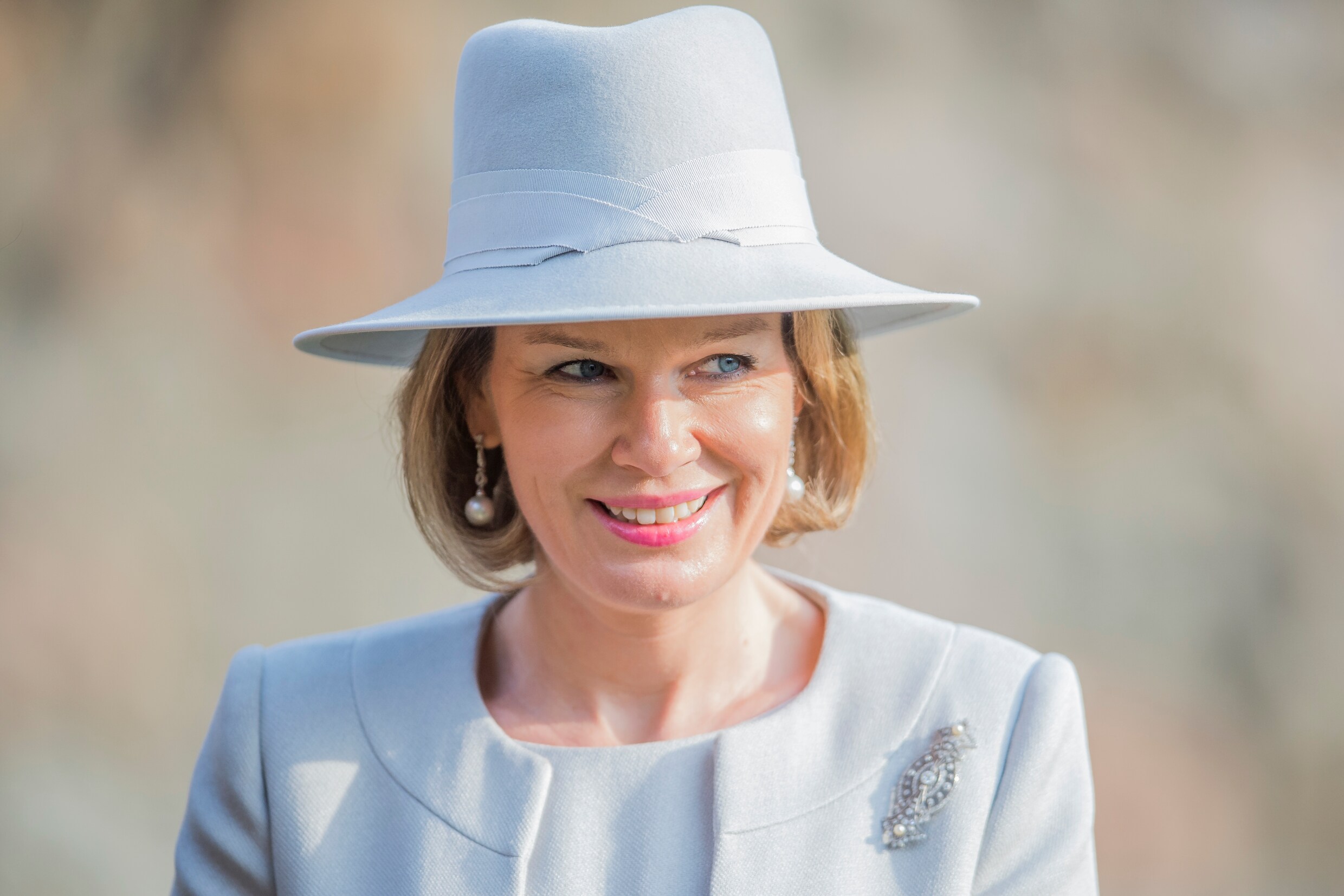 Koningin Mathilde is 50: dit is haar nieuwe officiële portret | Libelle