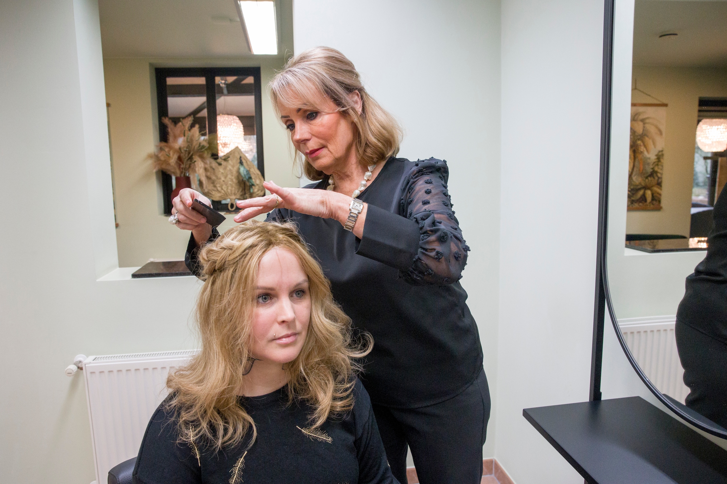 Haarwerkspecialist Willeke helpt mensen met haaruitval: “Als het ...