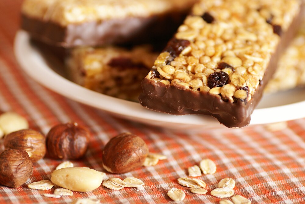 Deze ‘gezonde’ repen bevatten meer calorieën dan een Mars | Libelle