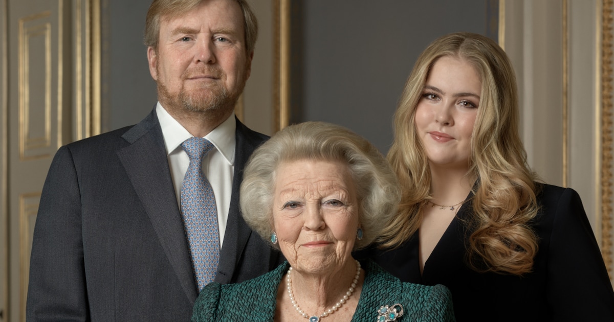 10 jaar koning! Koningshuis deelt bijzondere foto’s van Willem ...