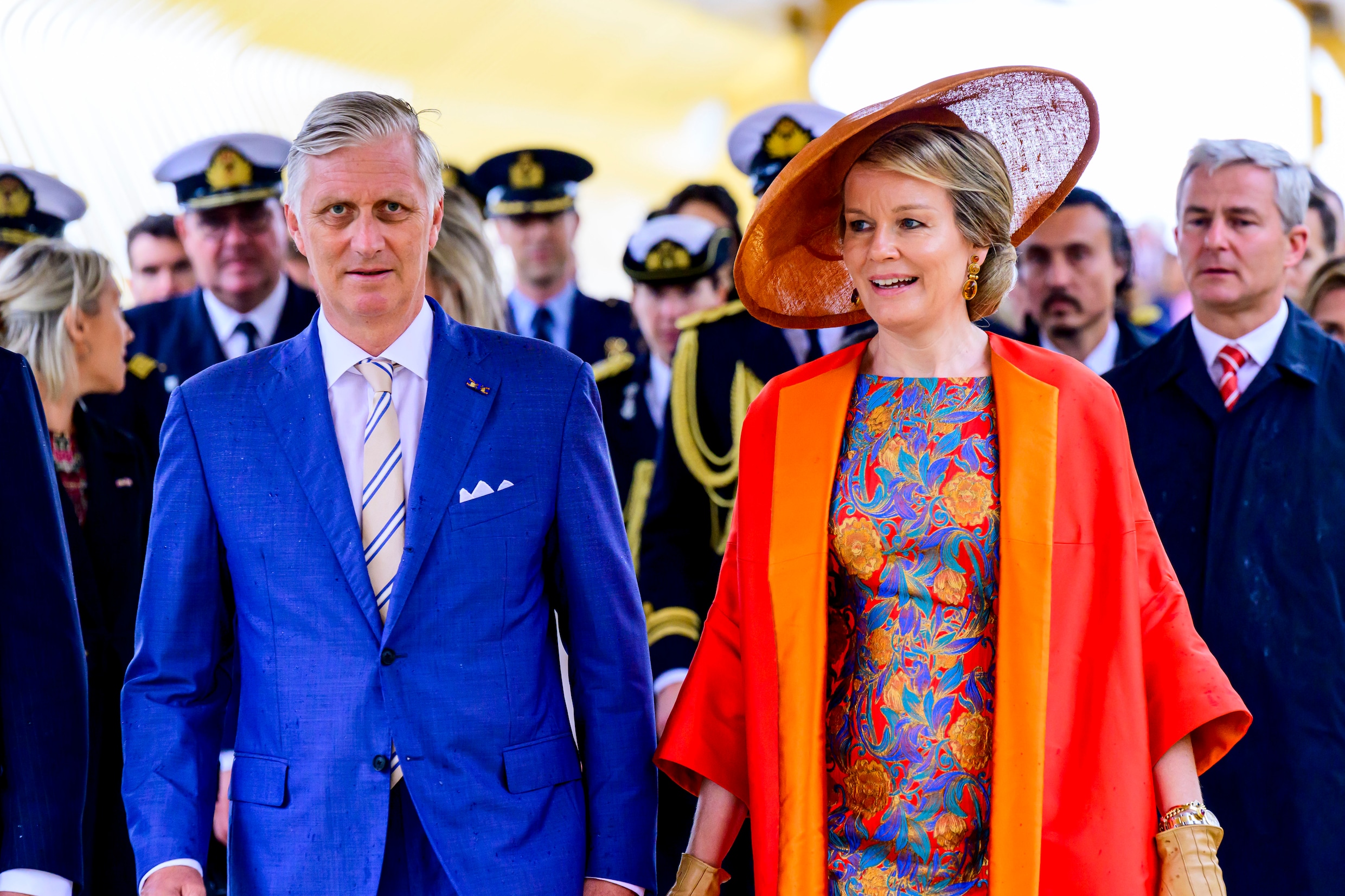 Zien: Belgische koning en koningin schitteren op nieuwe portretfoto's ...