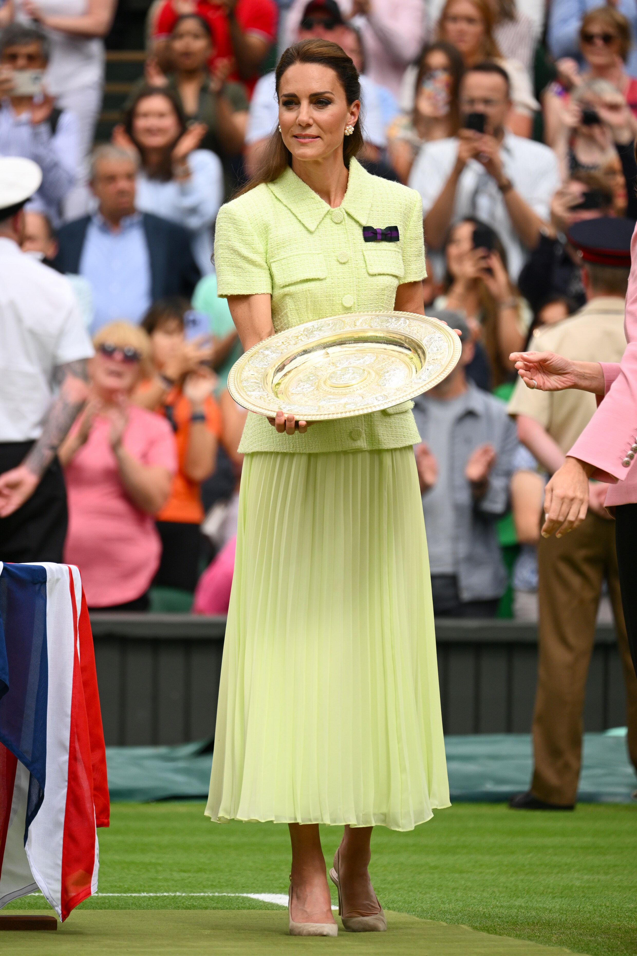 Kate in opvallend lichtgroen tijdens de finale van Wimbledon | Libelle
