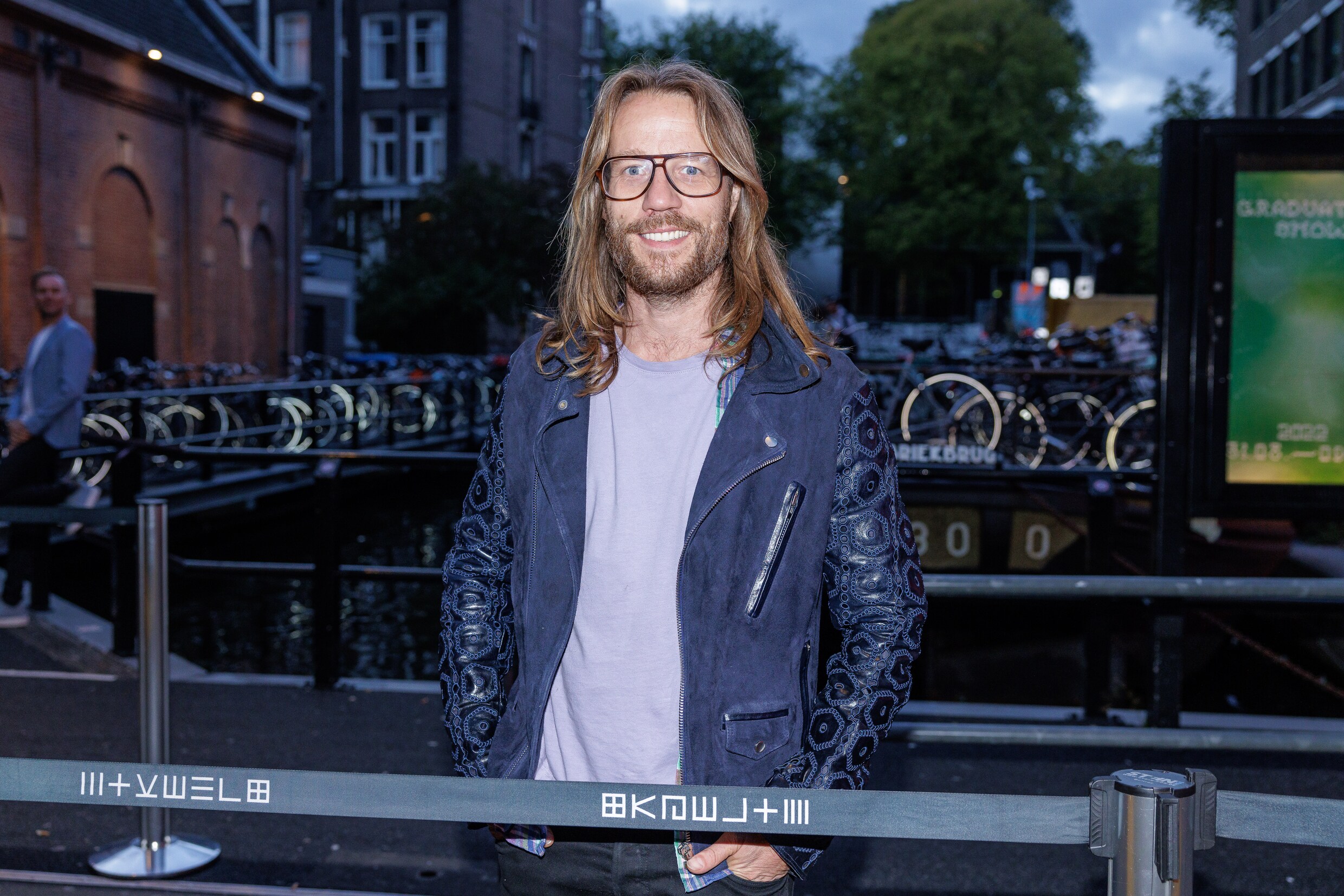 Giel Beelen is getrouwd en deelt een prachtige kiekje van de bruiloft ...