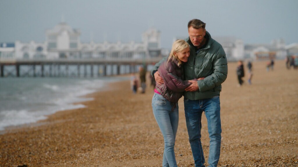 De kijkers van ‘Samen uit, samen thuis’ zien Irma Knol zoenen: ‘Waarom ...