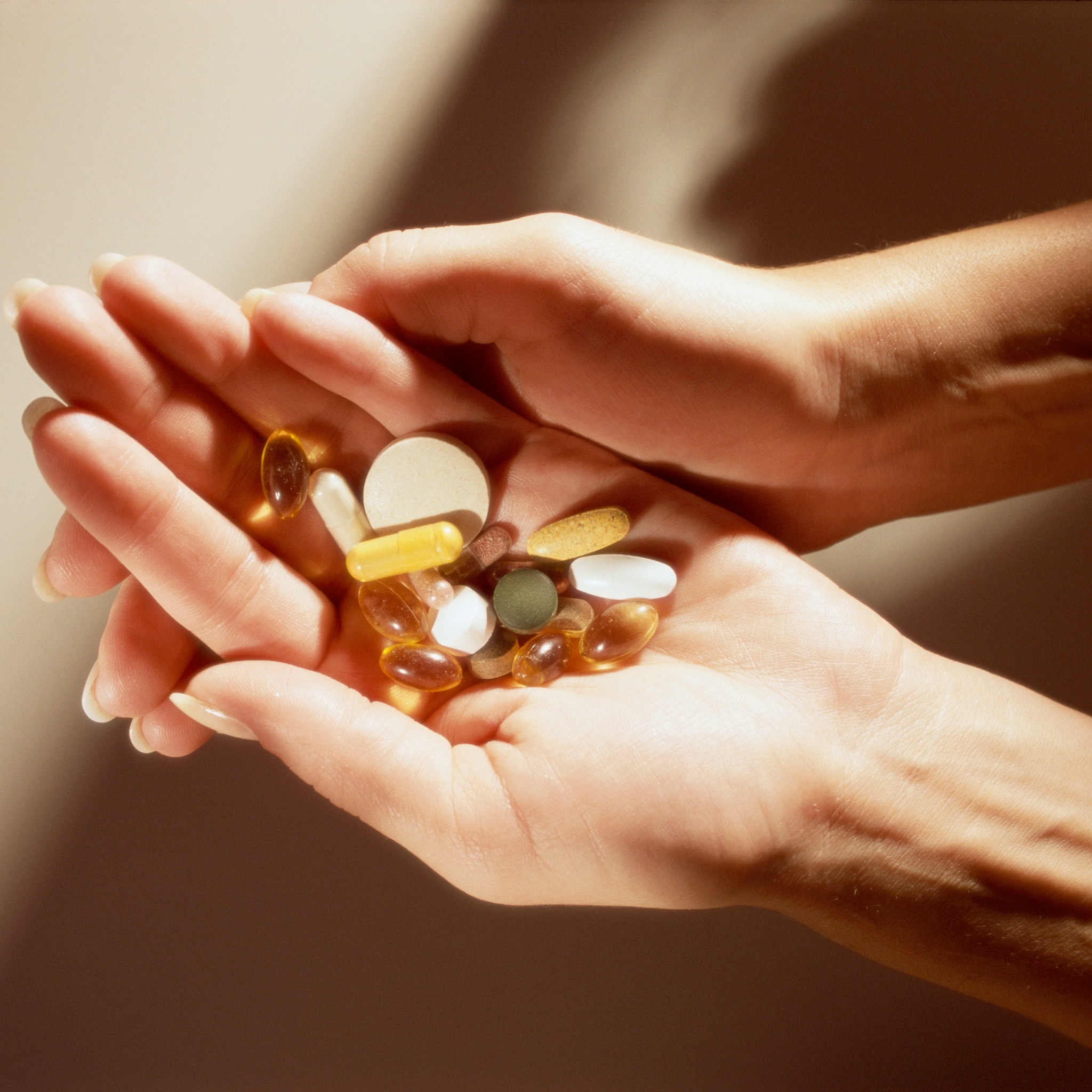 Dít kan er gebeuren als je (te veel) ibuprofen slikt, volgens artsen