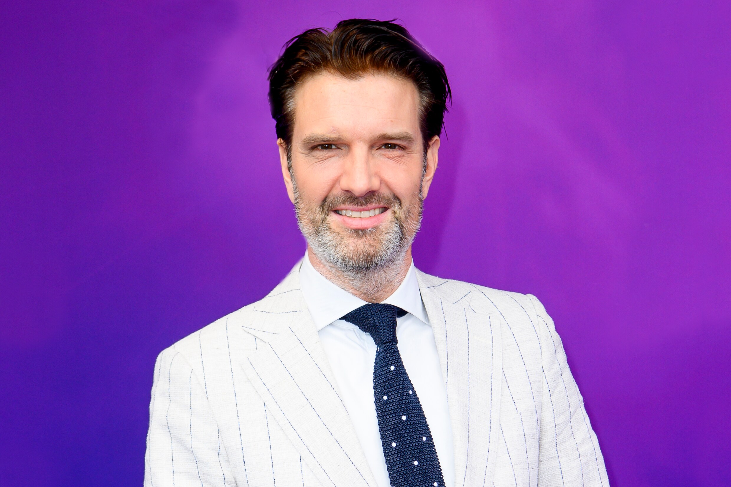 Heftig verhaal: ‘GTST’-acteur Bas Muijs eerder dit jaar gegijzeld en mishandeld | Libelle