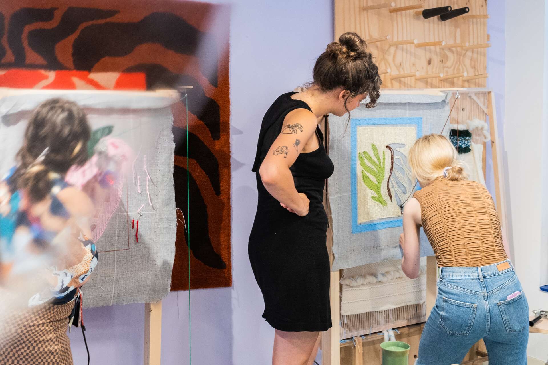 Trommel je vriendinnen op voor een workshop tuften bij Loods 5 | Libelle