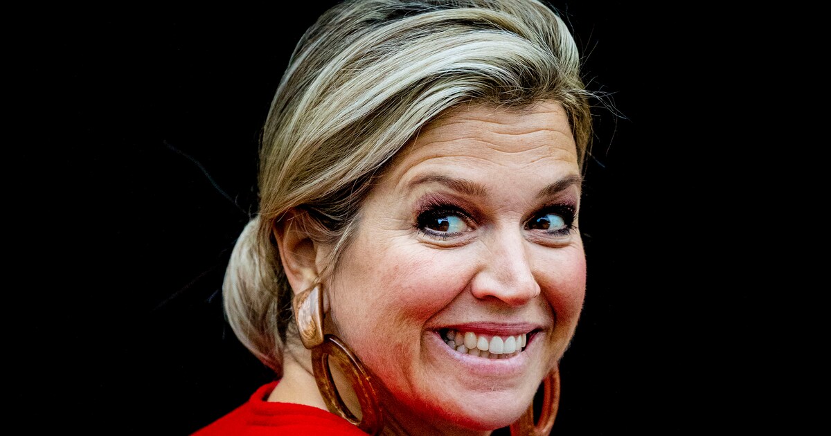 Máxima straalt in rood tijdens de laatste bijeenkomst in Zuid-Afrika ...