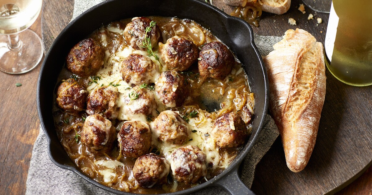 Recept: Franse gehaktballetjes met mosterd-uiensaus | Libelle