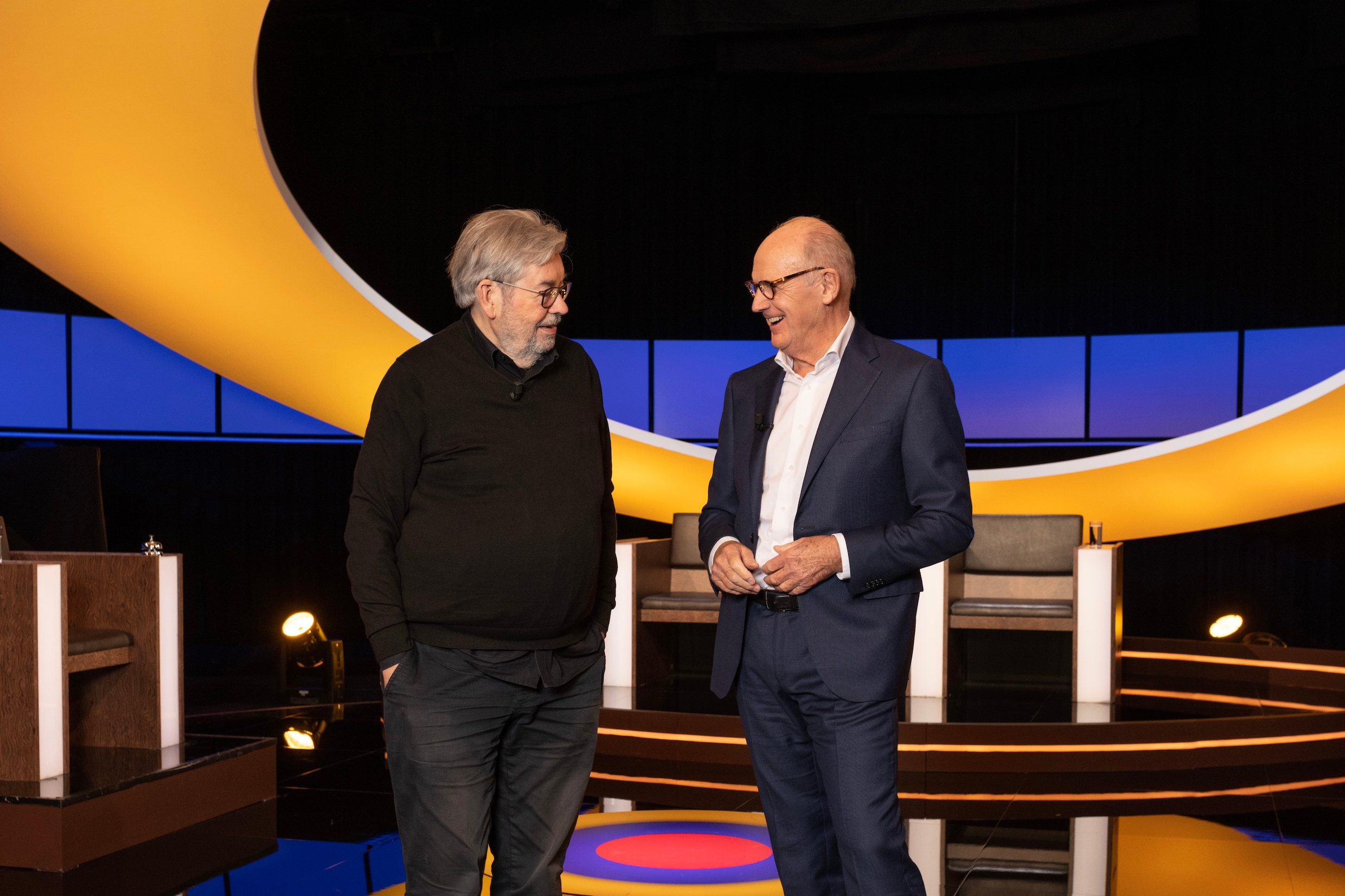 6 bijzondere ‘De slimste mens’-momenten met Philip Freriks en Maarten van Rossem | Libelle