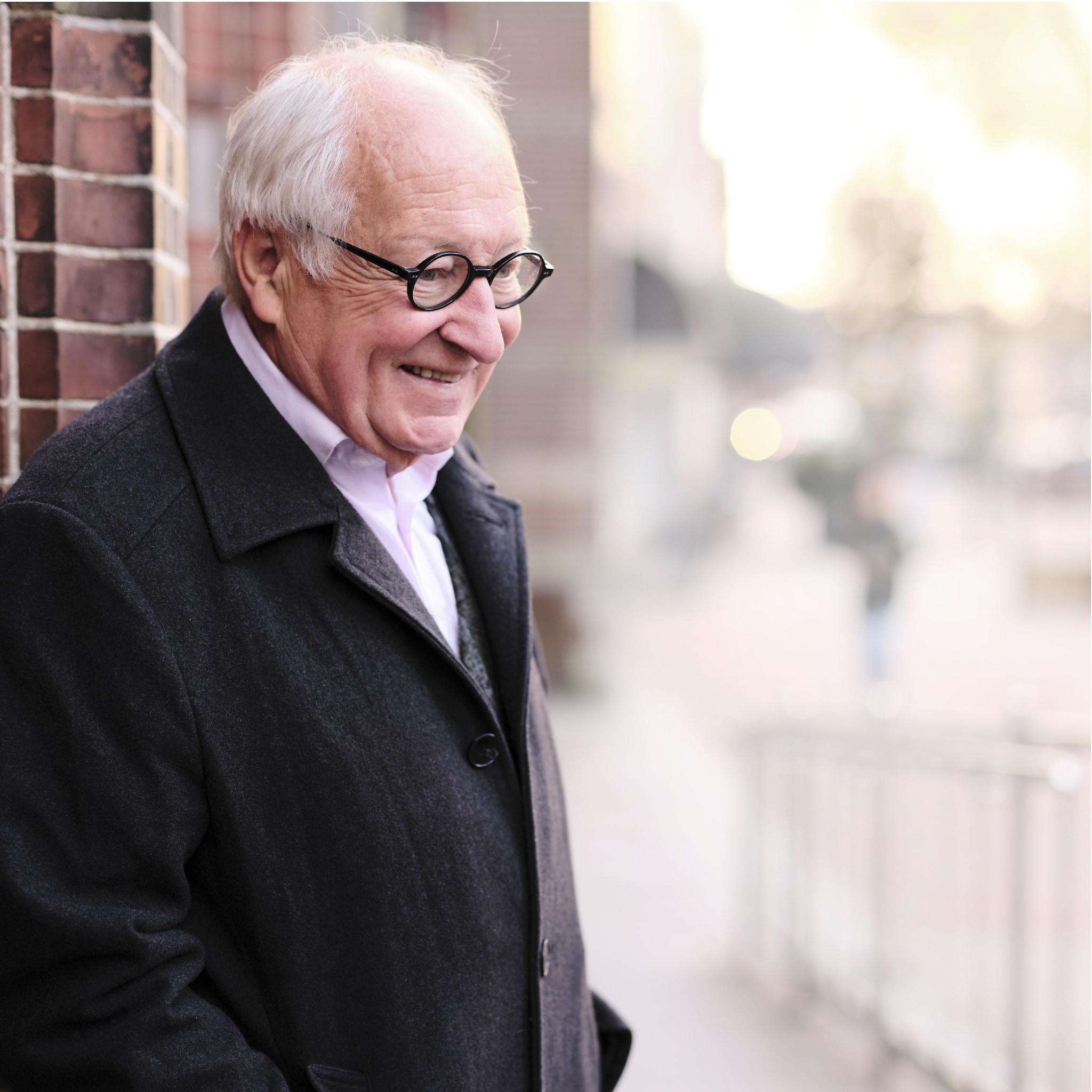 Youp van ‘t Hek (71) ontvangt Toon Hermans Prijs: “De man die mij het ...