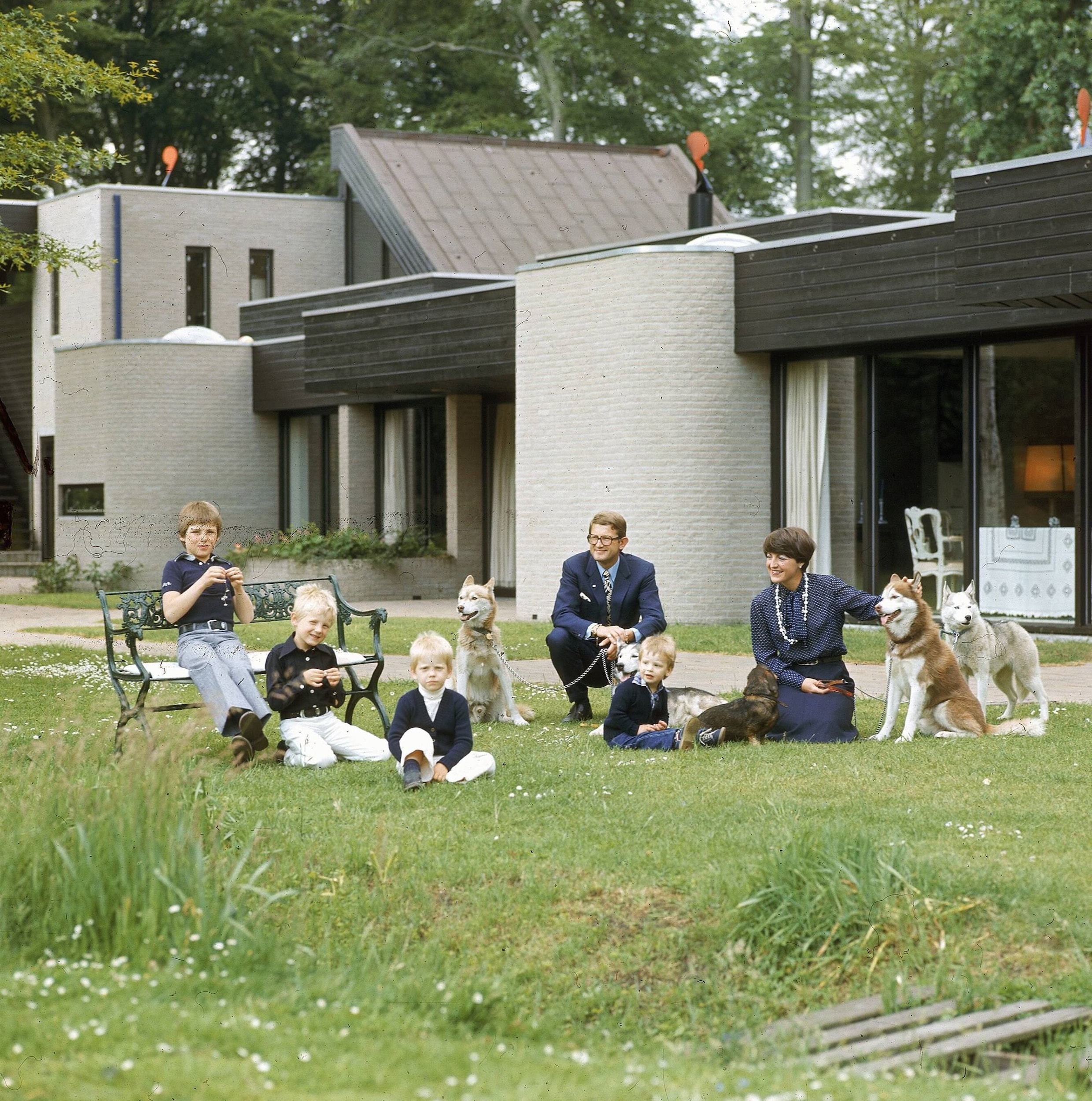 Binnenkijken bij prinses Margriet en professor Pieter in Huis Het Loo ...