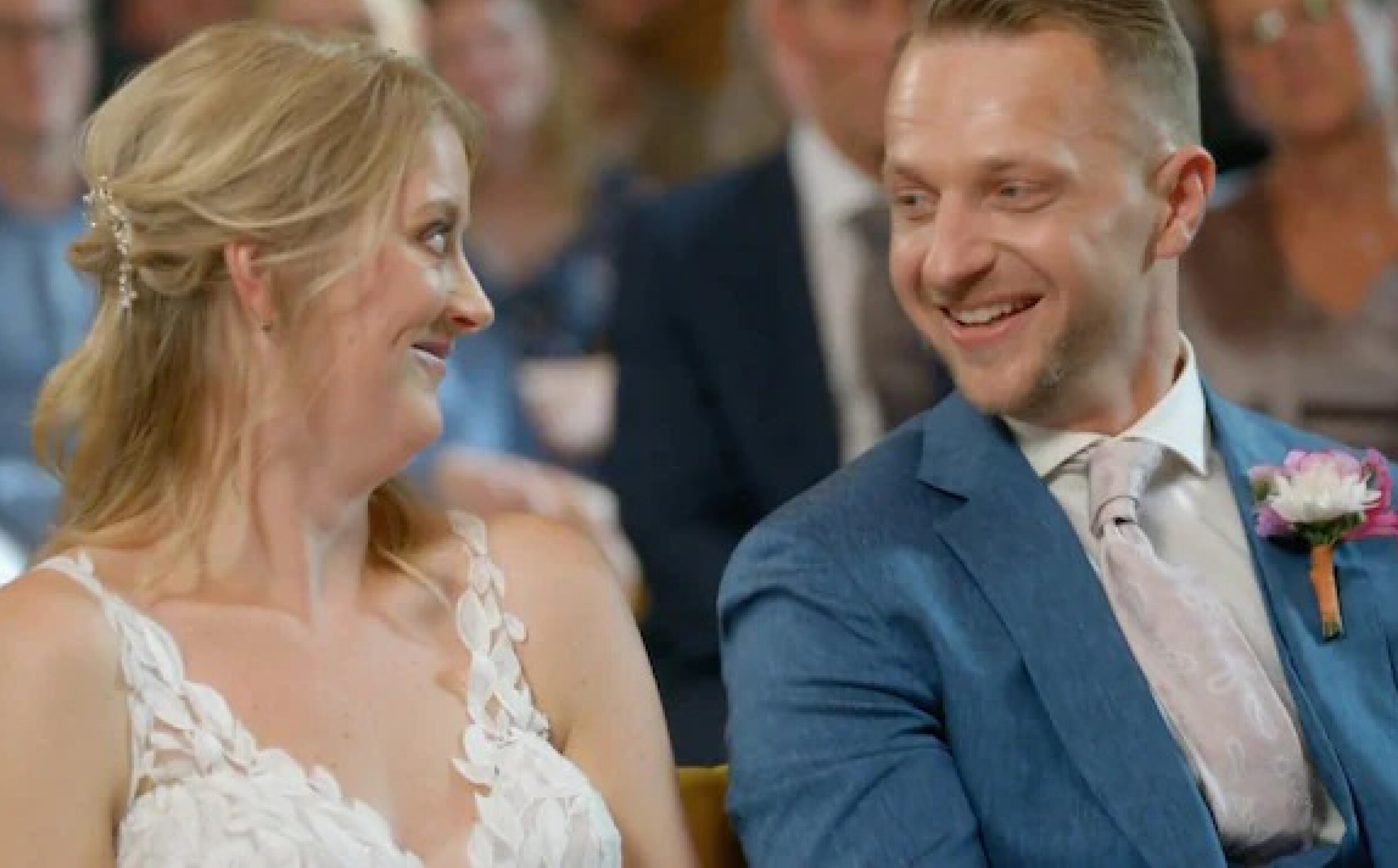 Kijkers ‘MAFS’ verbazen zich over reactie Jantine als Jeppe zeeziek ...