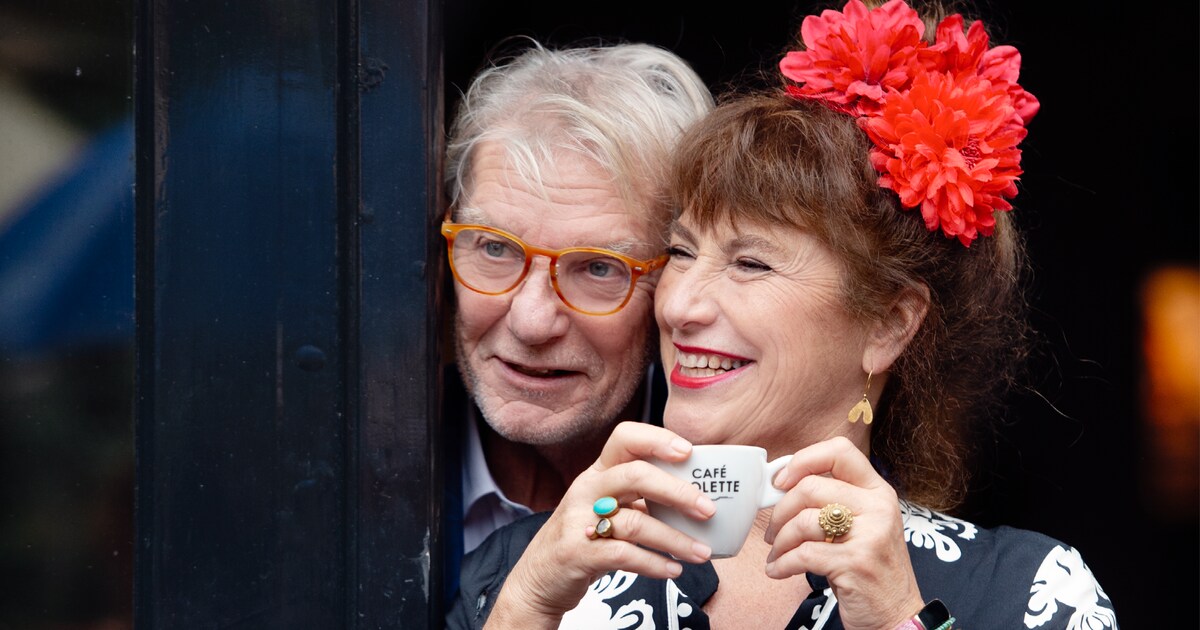 Debbie uit ‘B&B’ moet niks weten van kritiek over haar vriendschap met ...