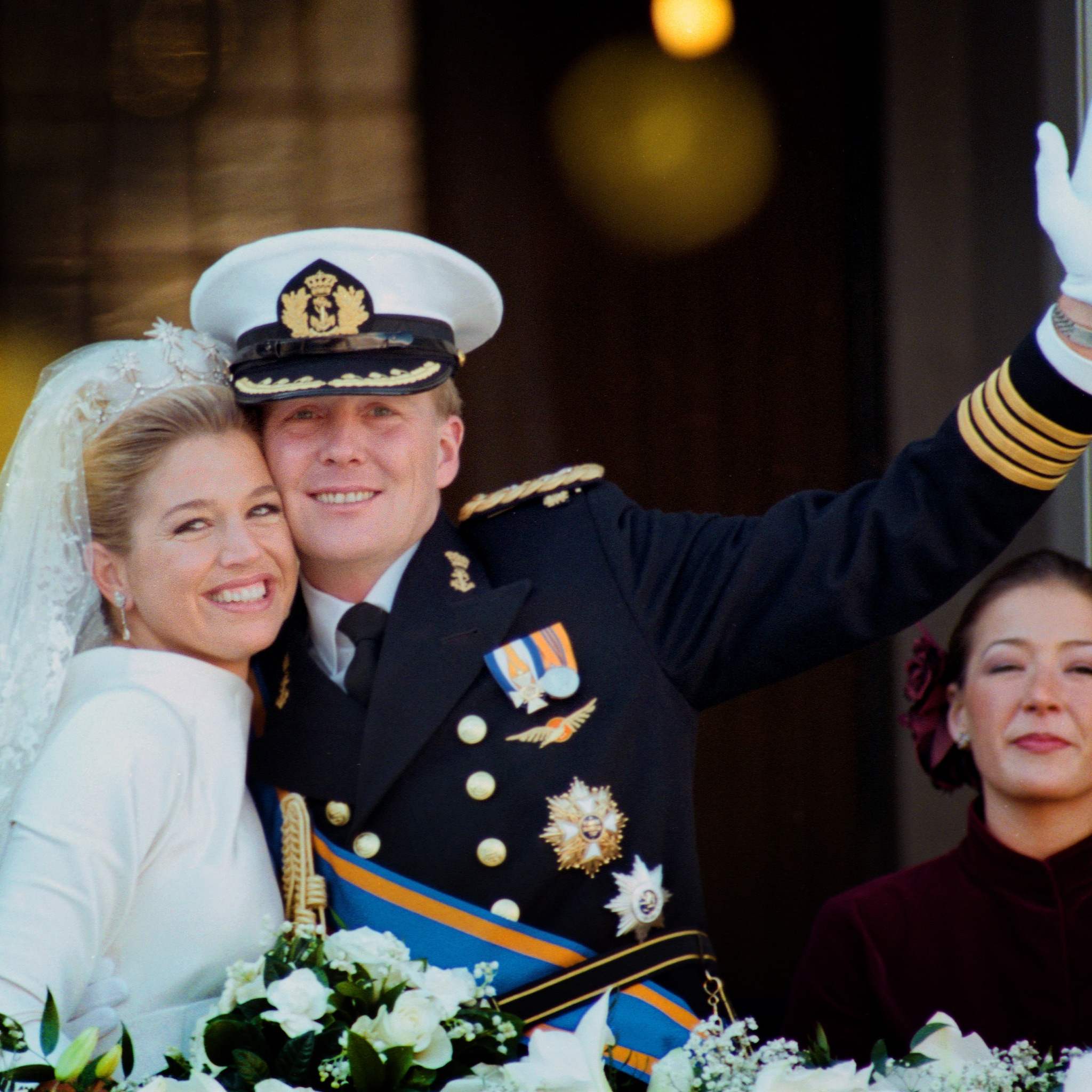 Máxima trakteert het hoge noorden op vrolijke couture