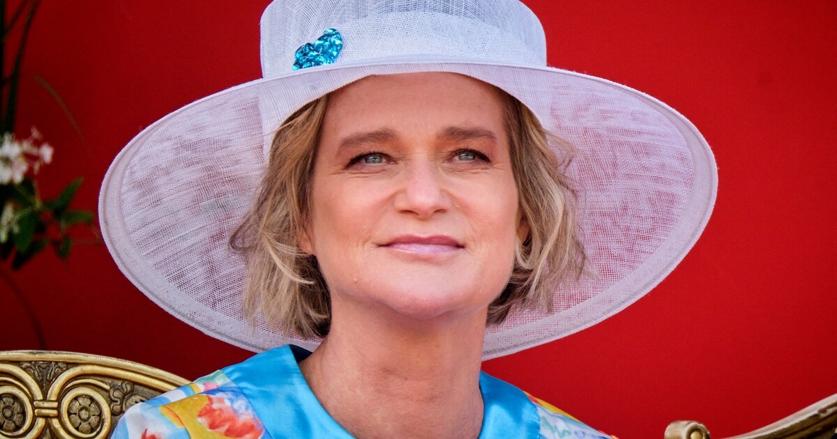 Wat voert prinses Delphine van België nu weer in haar schild?