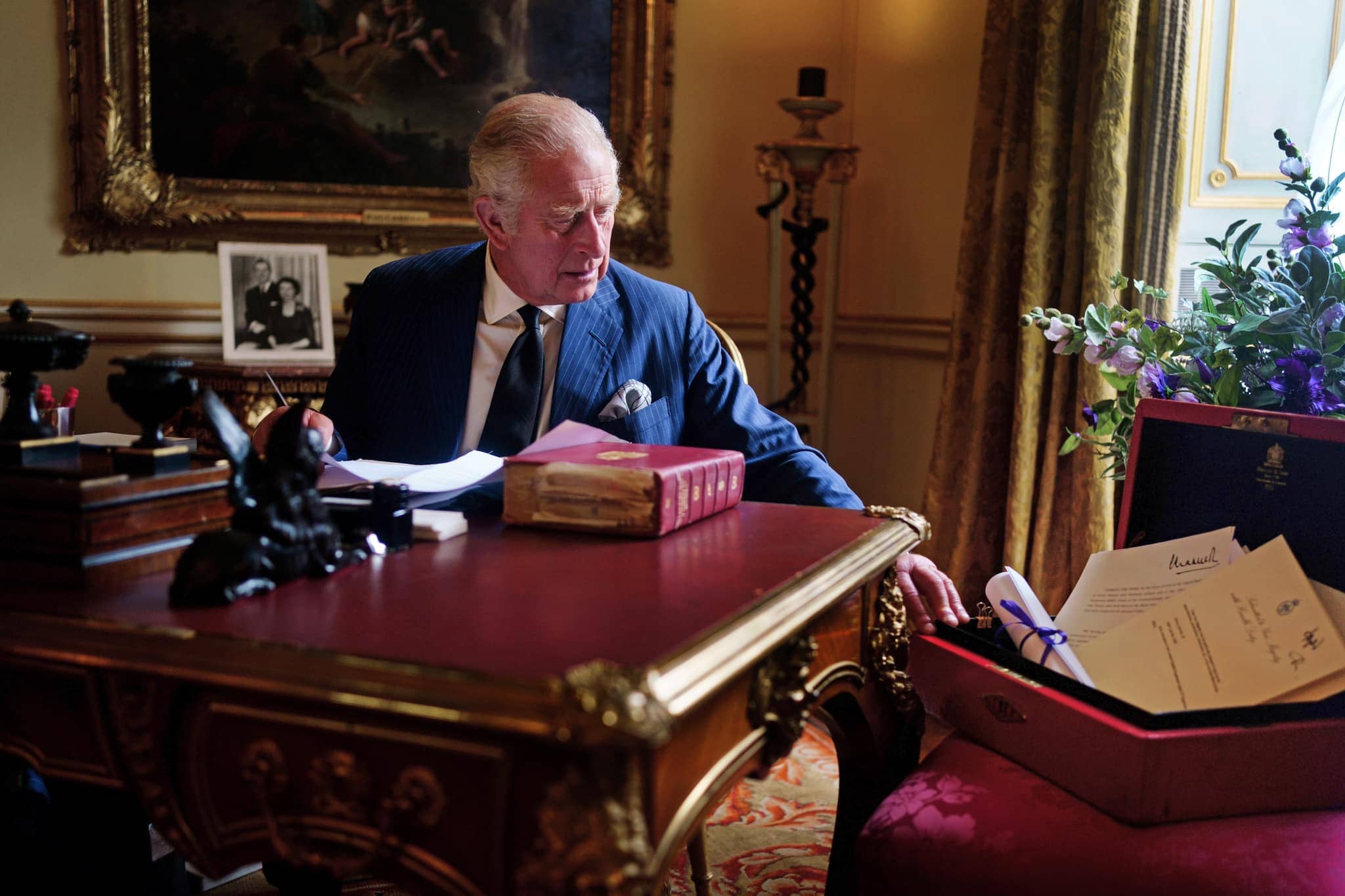 Weer een primeur voor koning Charles (al zat hij er niet op te wachten)