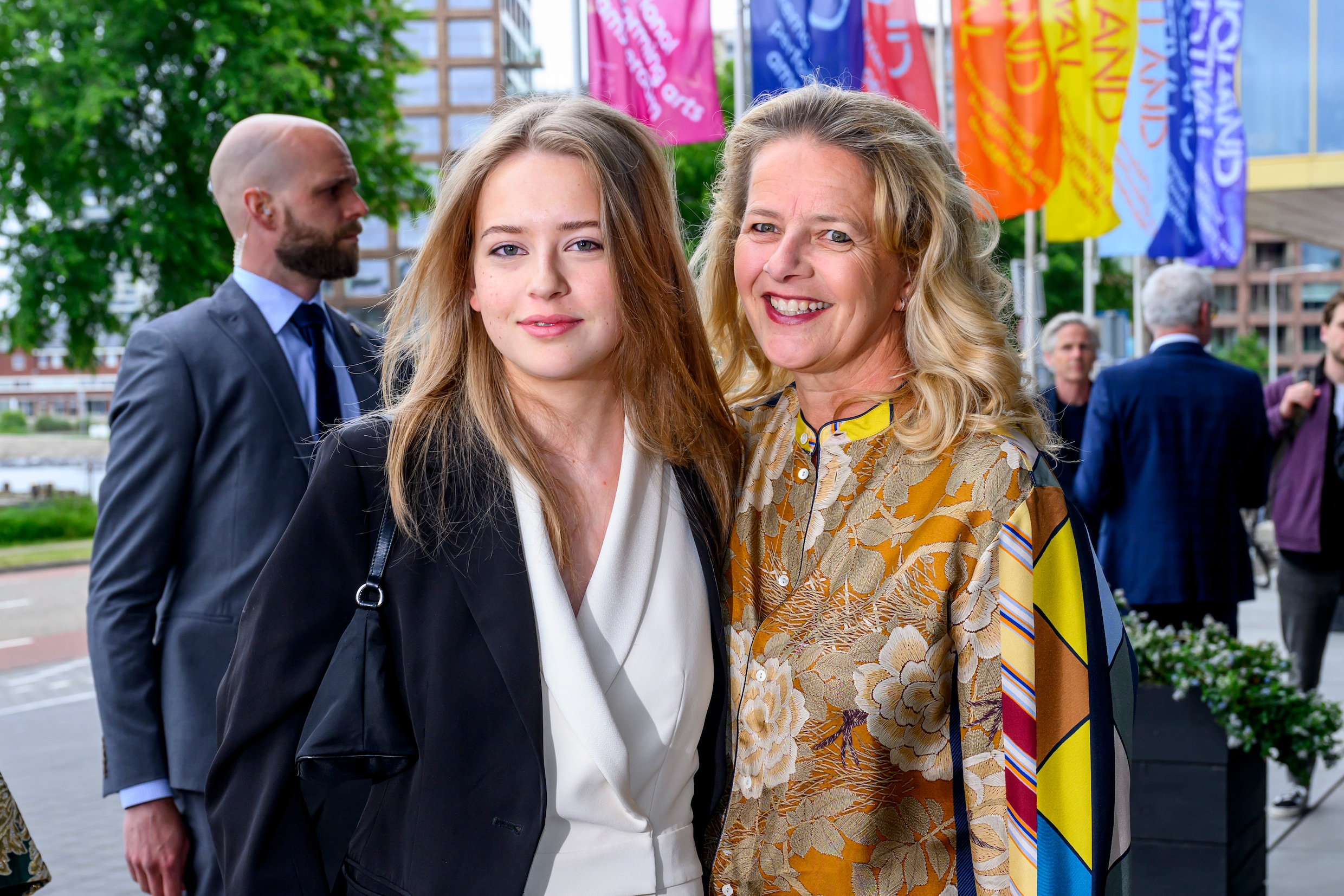 Hoera! Prinses Mabels lookalike dochter Zaria (18) is jarig | Libelle