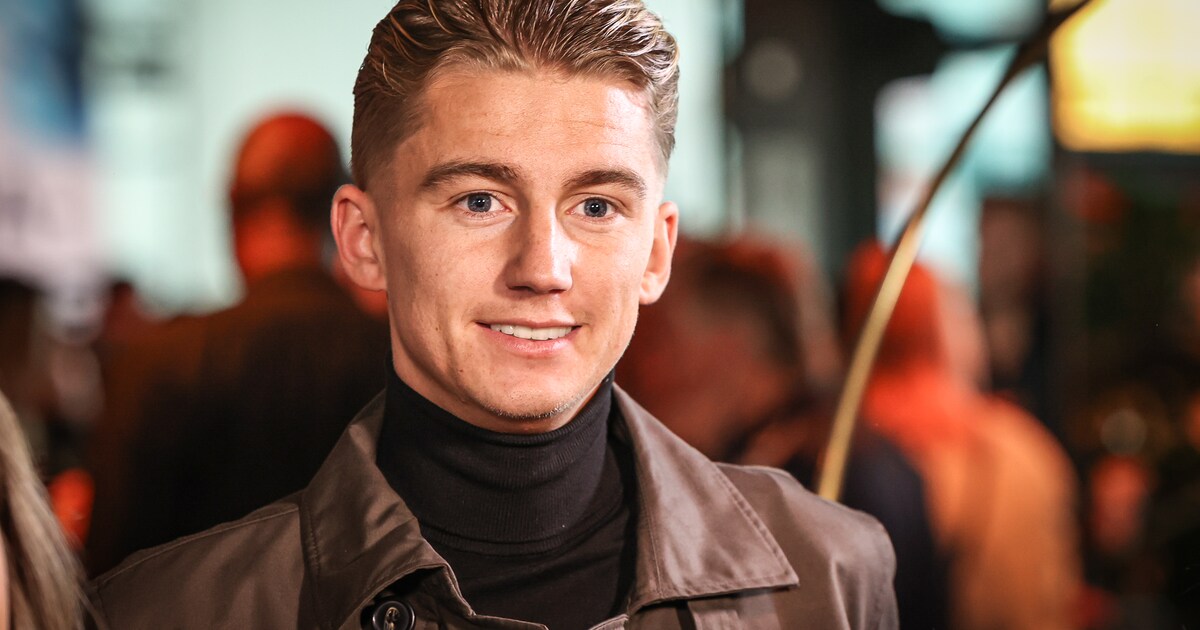 Oeps! Mart Hoogkamer verklapt nú al de naam van zijn ongeboren kind ...