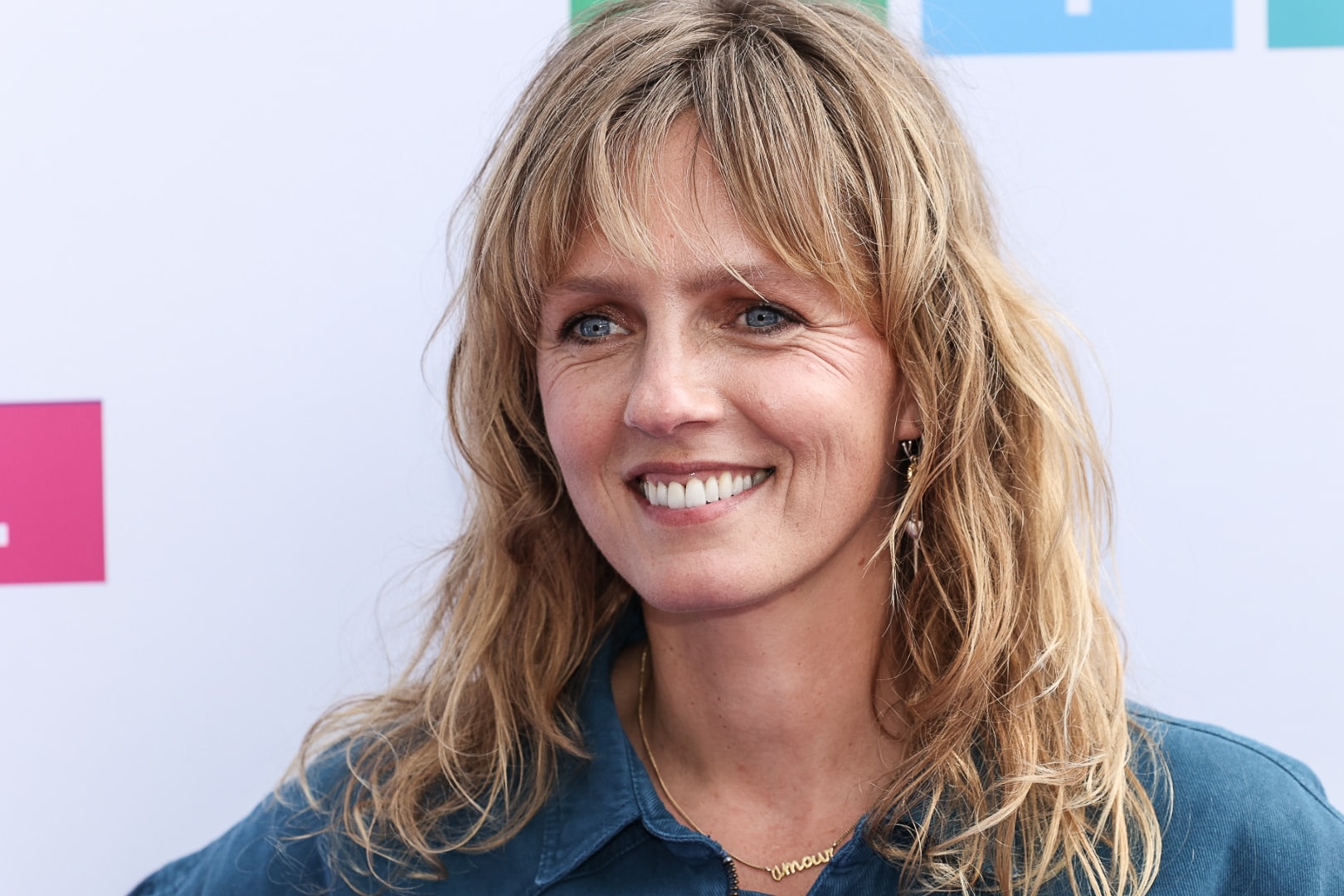 Déze presentatrice vervangt Art Rooijakkers in ‘B&B vol liefde’ | Libelle