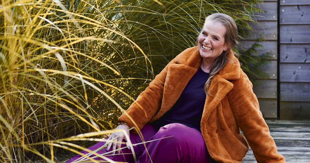 Roelie (60) zorgt voor haar man, haar zus én haar twee zoons