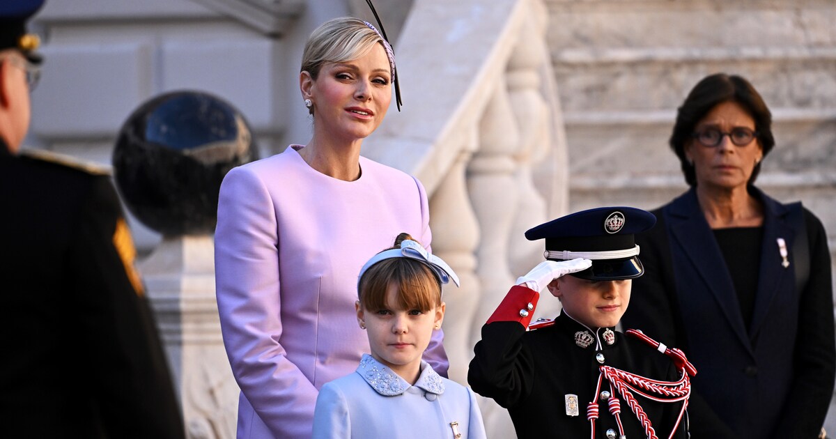 Prinses Charlene en haar dochter vieren de nationale dag in zoete ...