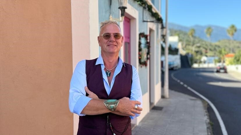 Déze vrijgezellen gaan in 2025 de B&B vol liefde uitdaging aan | Libelle