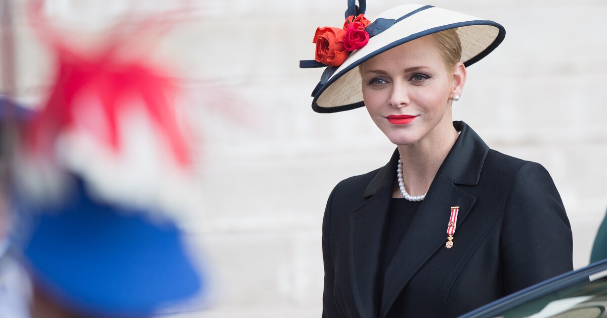 Prinses Charlene kijkt luchthartig terug op haar royal protocolfoutjes ...