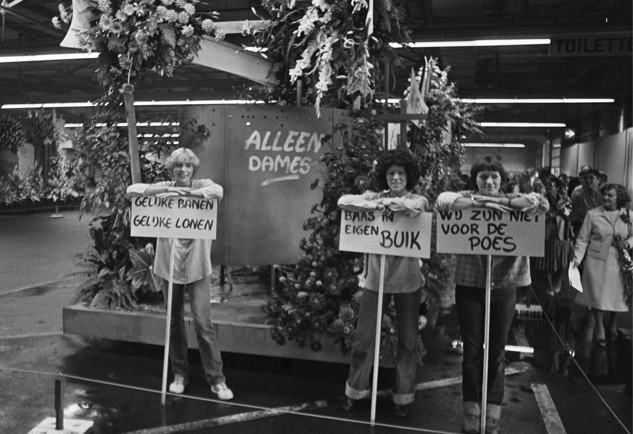 Dolle Mina: hoe de vrouwenbeweging uit 1969 ons leven voorgoed ...